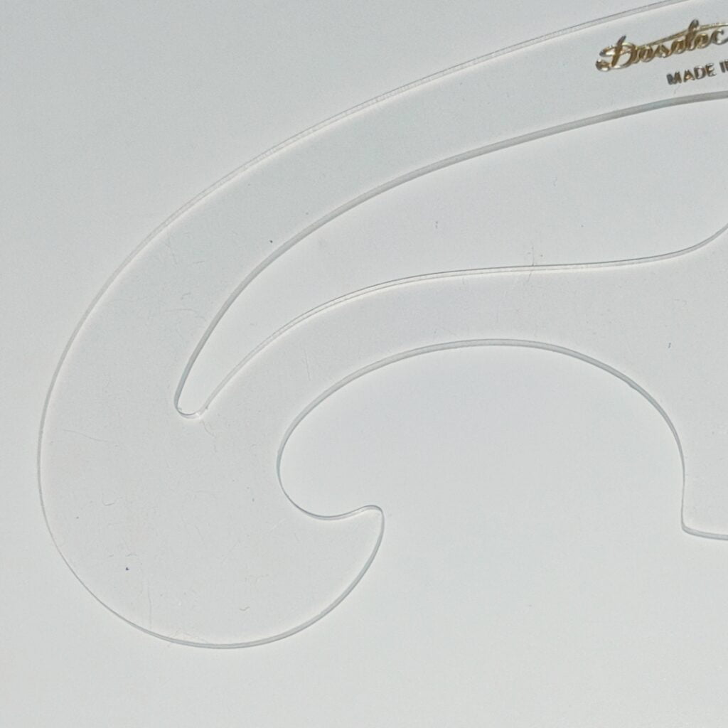 Curva Francesa Trident - 15 x 7,5 cm - Trident Desetec